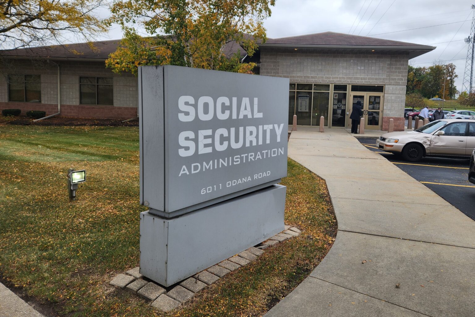 Social Security workers’ union joins retiree group to rally at agency’s ...