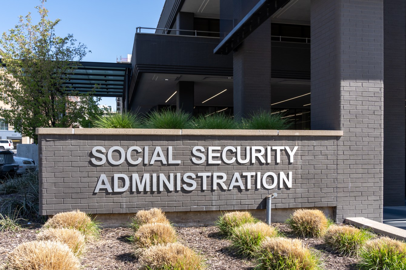 Majority of frontline Social Security employees earn less than a living ...